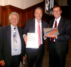 Imagineering | FIRST DR ALASTAIR GRAHAM BRYCE AWARD PRESENTED TO ANDREW ...